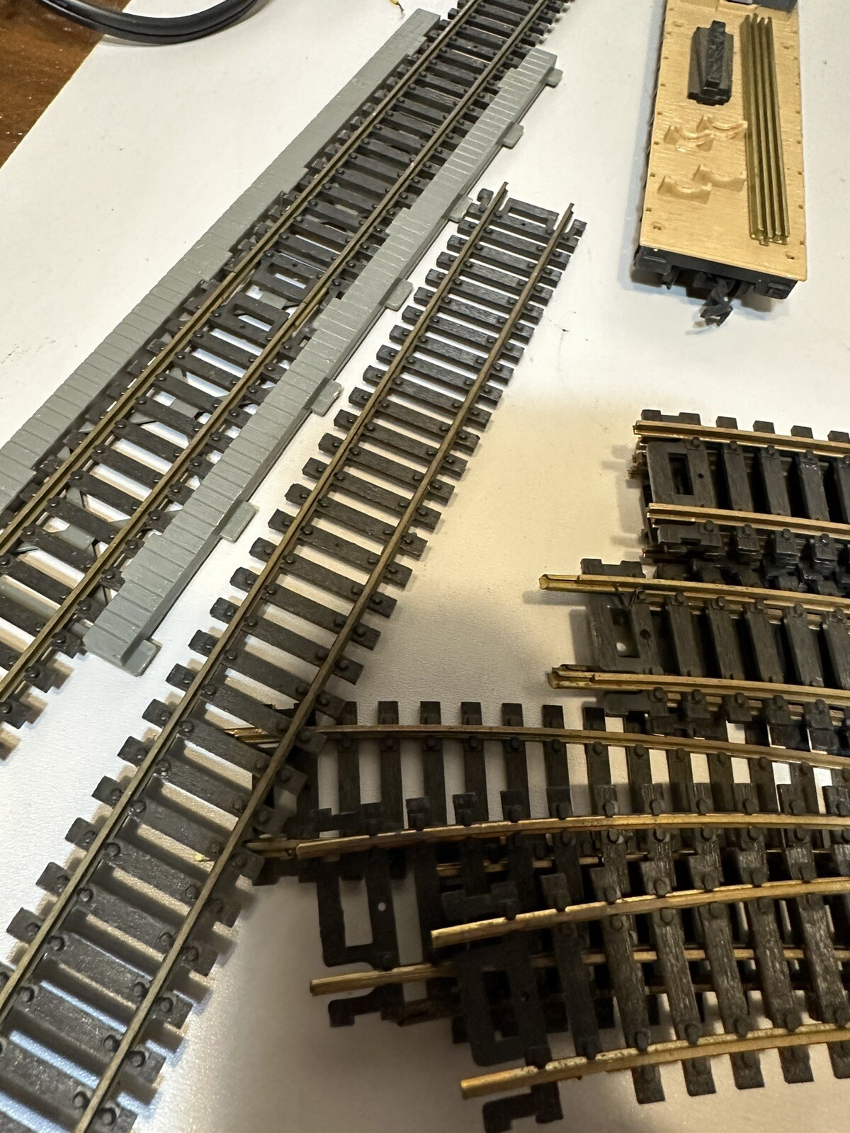 Lot of 25 + Pieces HO Scale Rail Train Track Tyco Transformer Parts ...