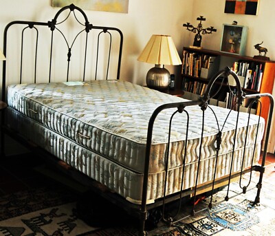 Beds & Bedroom Sets - Antique Cast Iron Bed