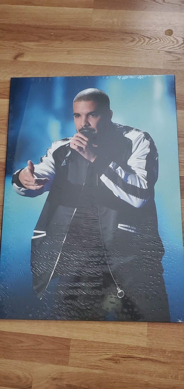 Displate Authentic Drake Picture | eBay