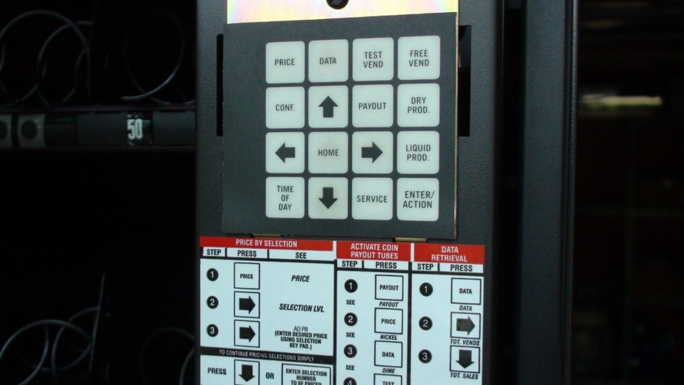 CRANE NATIONAL VENDOR 474 SODA / SNACK / CANDY VENDING MACHINE | eBay
