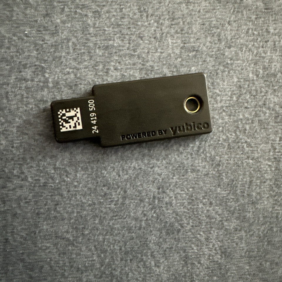 YubiKey 5 NFC Dual Factor Authentication USB-A and NFC Security Key | eBay