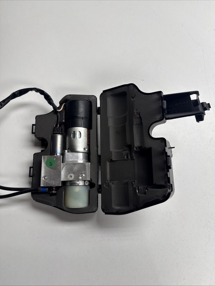 2006-2009 MERCEDES W251 R350 GL450 TRUNK LID HYDRAULIC PUMP MOTOR OEM ...
