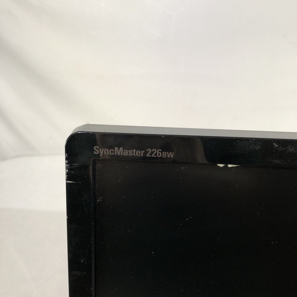 Samsung SyncMaster 226BW LCD Monitor | Black | 22-inch | 300 cd/m¬≤ ...