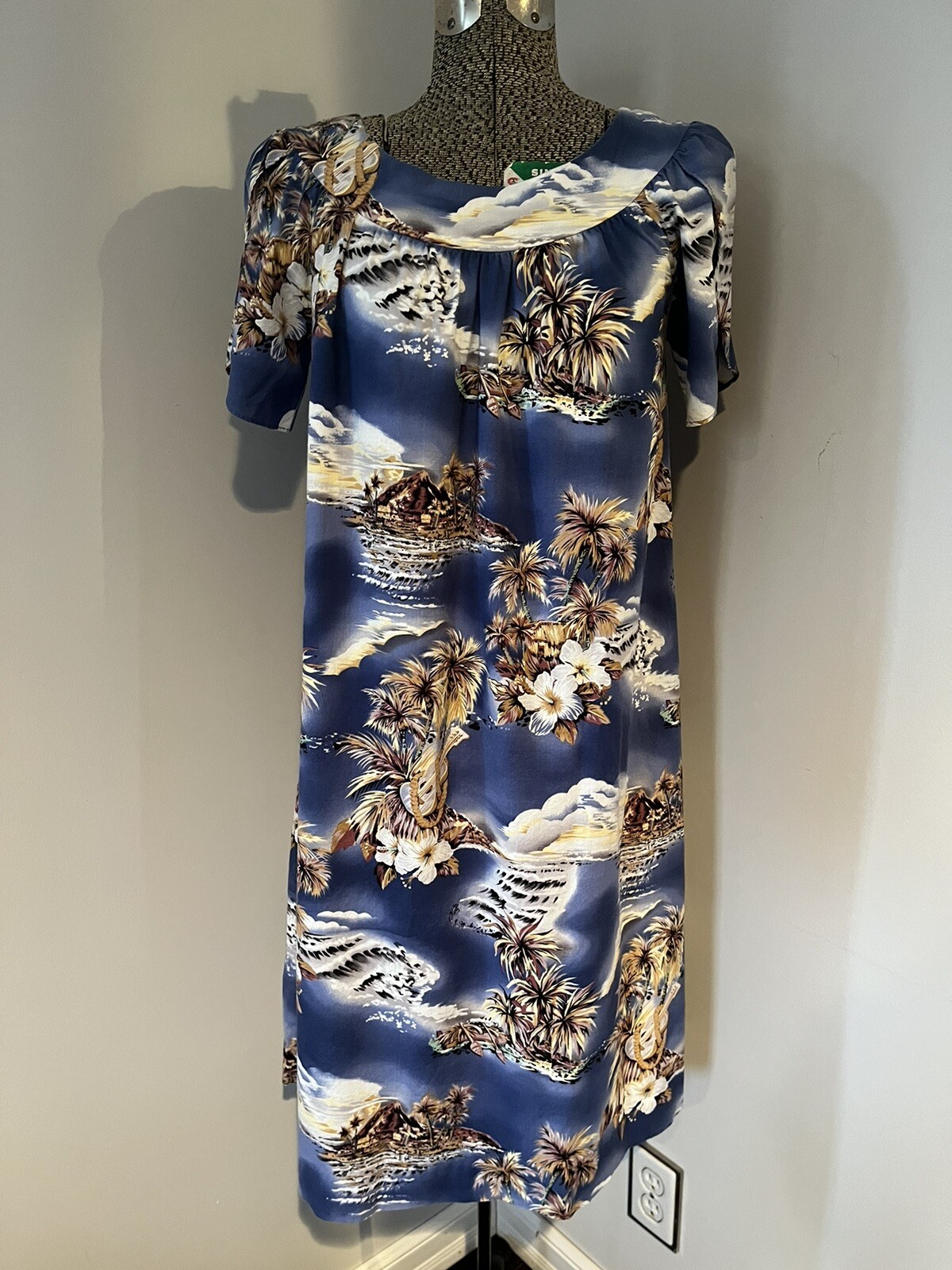 Vtg Hilo Hattie Hawaiian Split Sleeve Midi Dress Mumu MuuMuu Pocket Sundress Sml | eBay