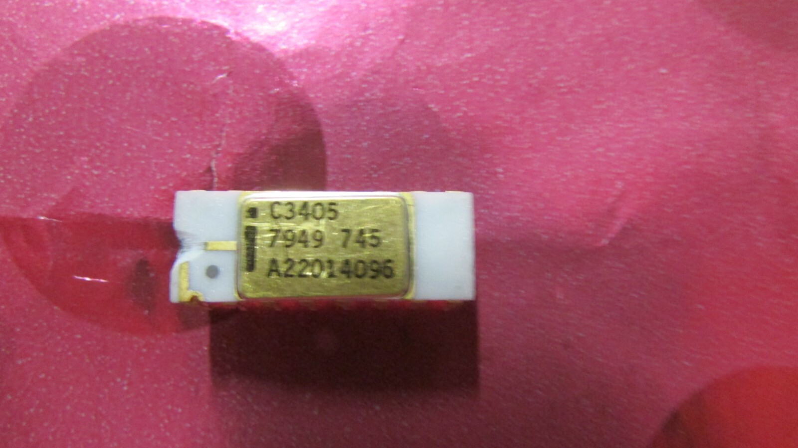 Vintage Intel C3405 ControlRegister MCS-4/C4004 IC/CPU/Processor White/Gold Lot1 | eBay.de