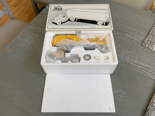 1st FIRST GEAR 1/34 Mack B61 Truck and Trailer Maryland Two Cylinder ...