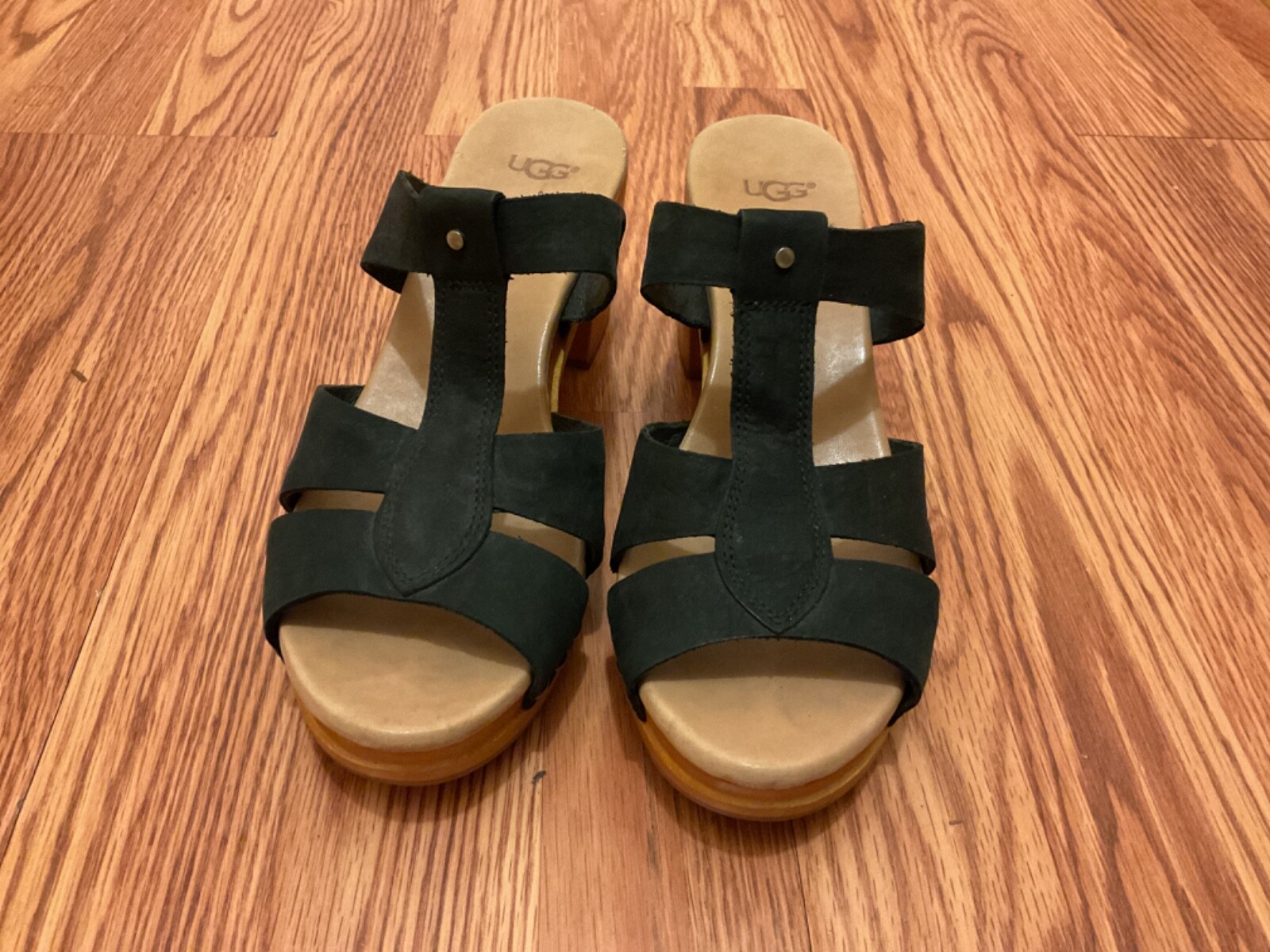 UGG Jennie nubuck leather slip on T strap slide clog … - Gem