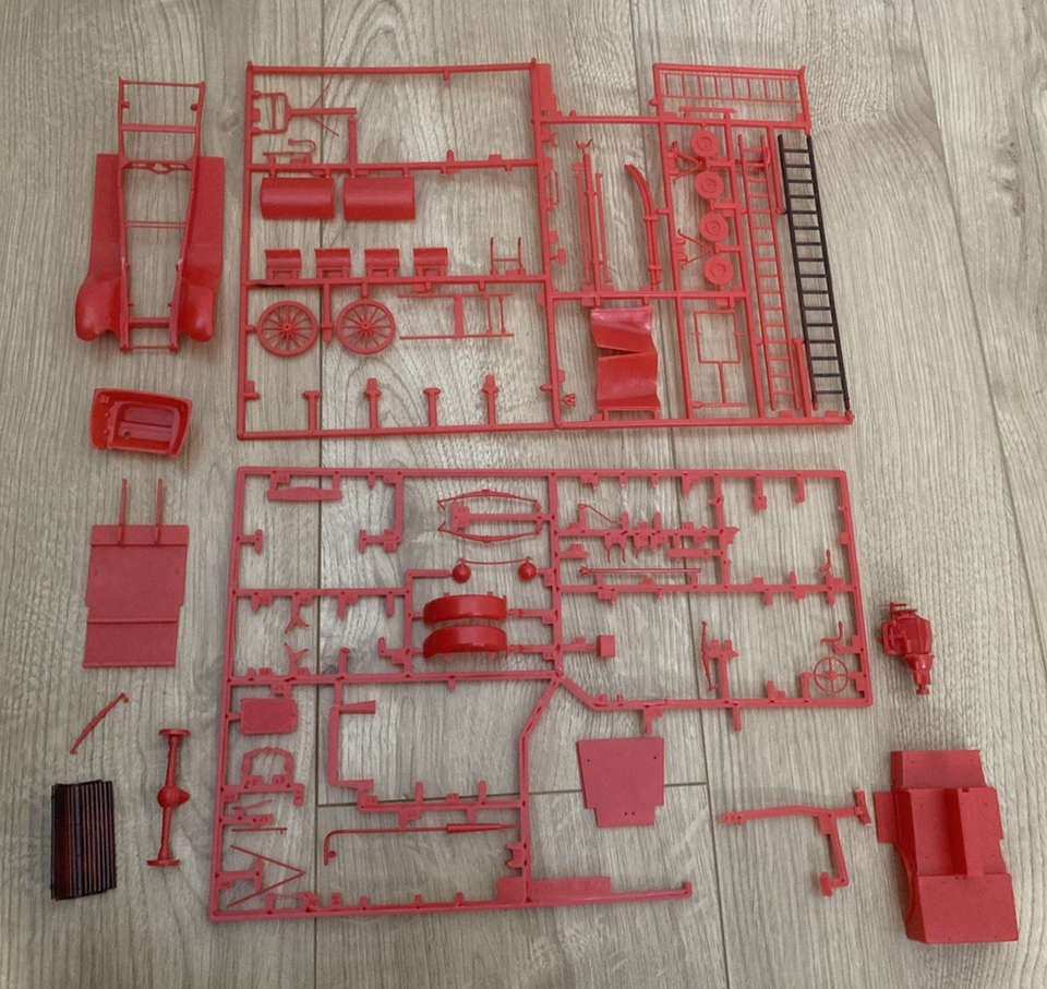 L283 Heller Model Kit 733 - Citroen C4 Pompier - 1/24 | eBay UK