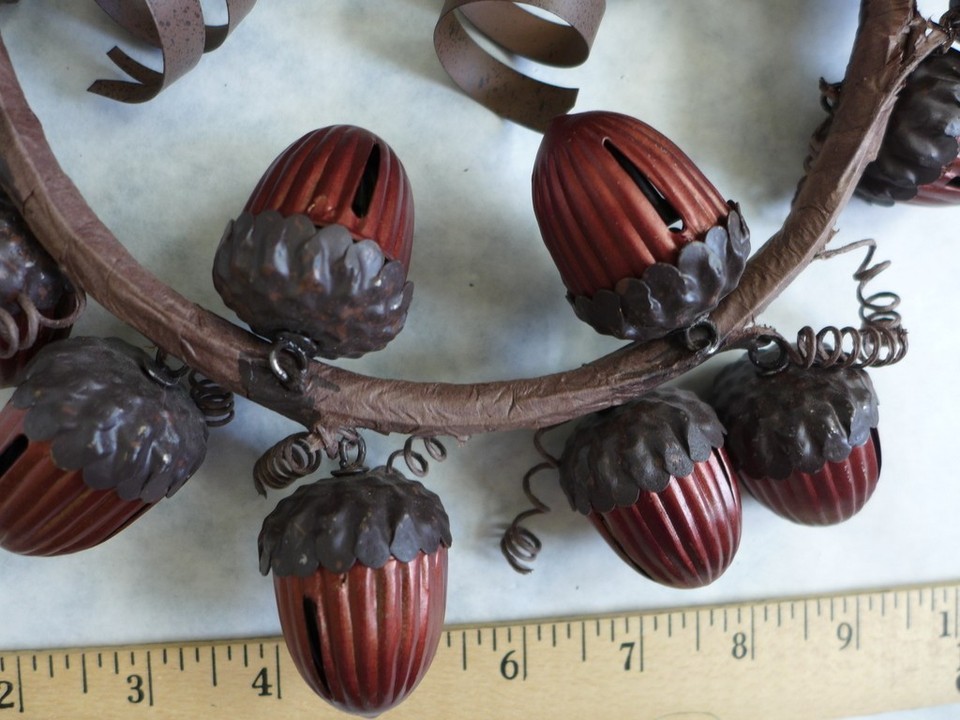 Metal Acorn Bells Wreath Wall Decor Autumn Thanksgiving Fall Rustic ...