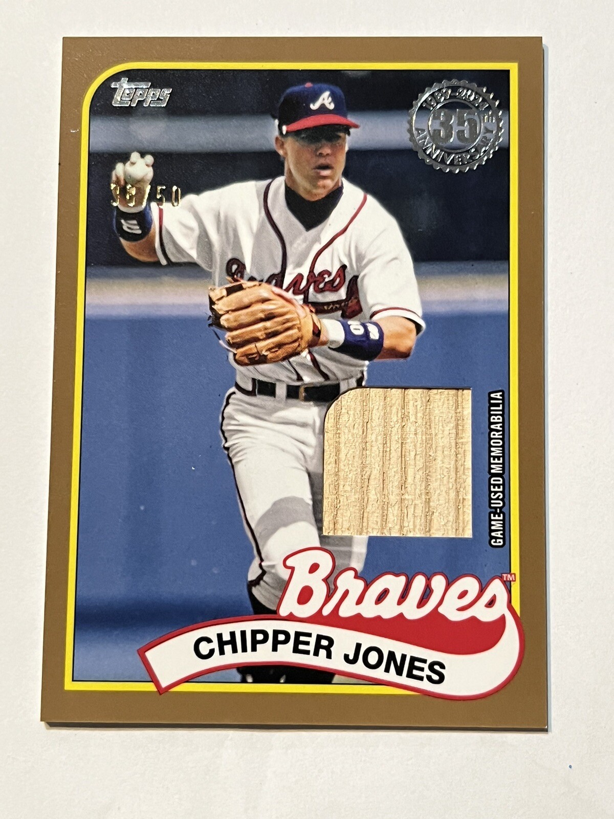 2024 Topps Series 1 CHIPPER JONES Braves 1989 Relic Bat Gold Parallel ...