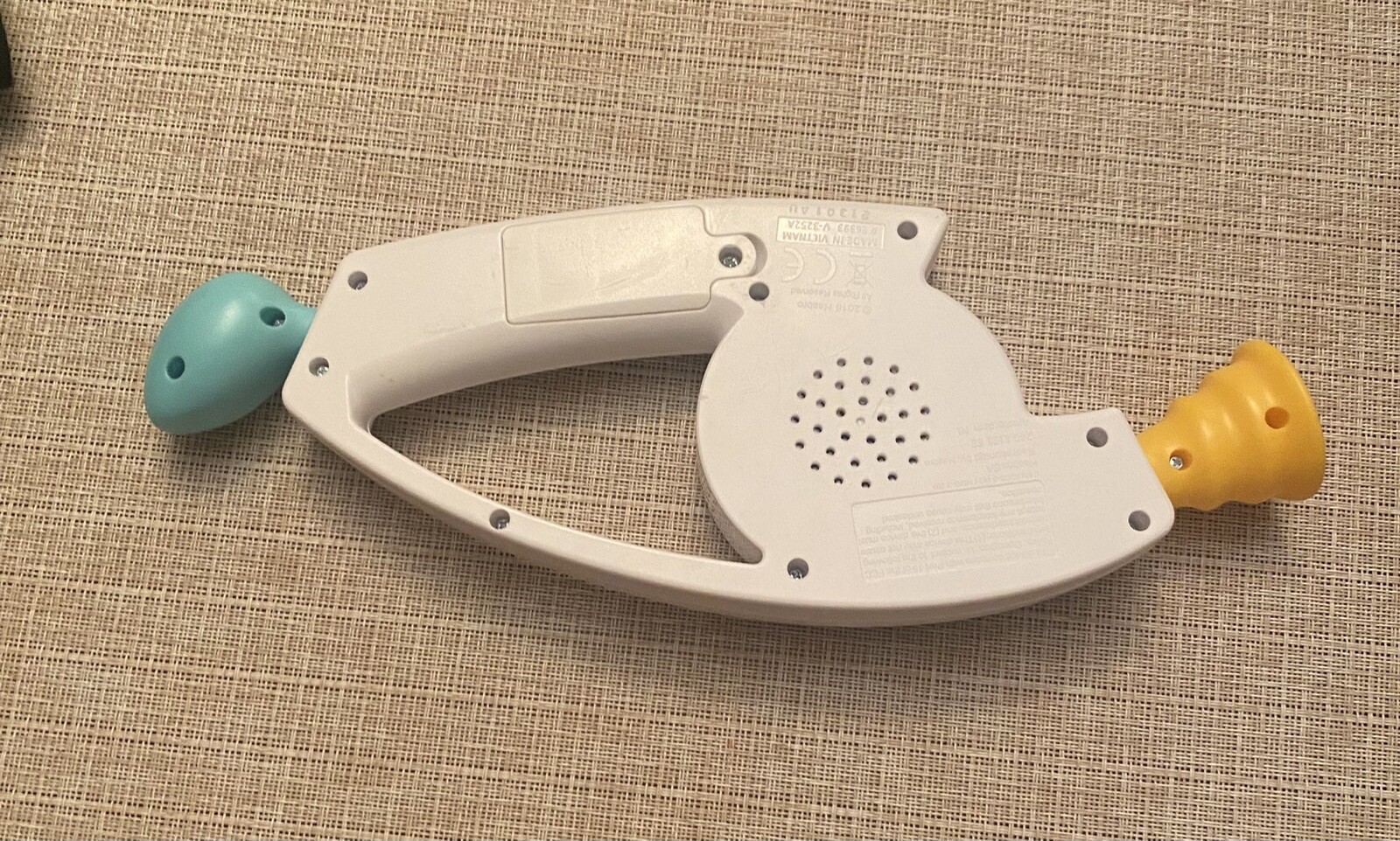 Bop It! Electronic Handheld Hasbro Game Twist It Pull IT 2018 | eBay