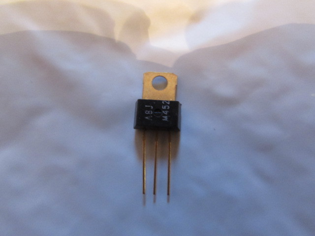 MPSU01A Motorola A8J 452 NPN Silicon Audio Transistor 3pin Gold Lead ...