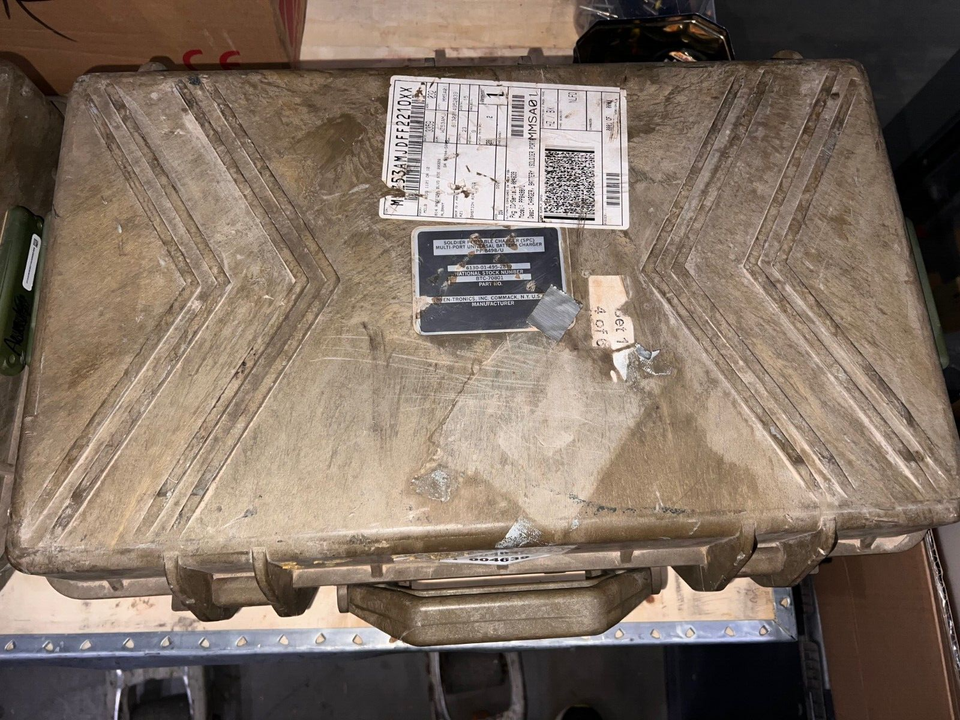 Bren-Tronics USMC MultiPort Universal Soldier Portable Battery Charger ...