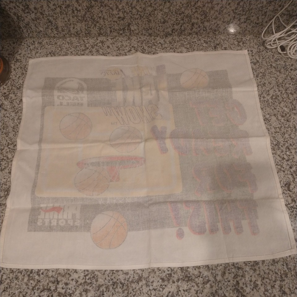 Vintage "The Lake Show '95" Los Angeles Lakers Taco Bell Hand Towell 17 ...