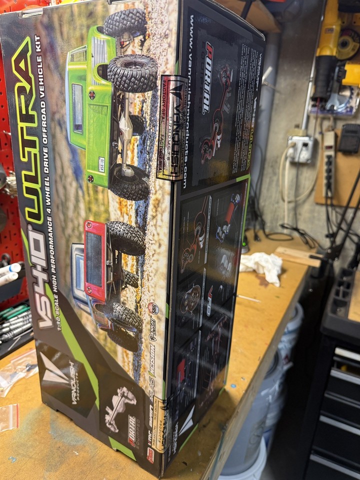 Vanquish VS4-10 Ultra 4X4 RC Crawler New SEALED Radio Control Off Road ...