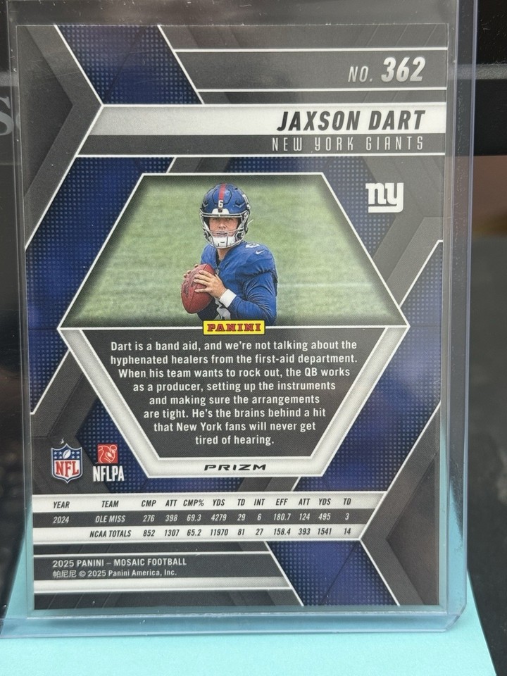 2025 Panini Mosaic Jaxson Dart RC Rookie Red & White Stripe Prizm ...