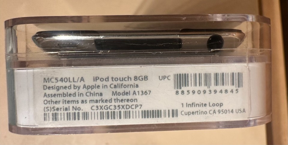 Apple iPod Touch 4th Generation 8GB Player - Black (MC540LL/A) New ...