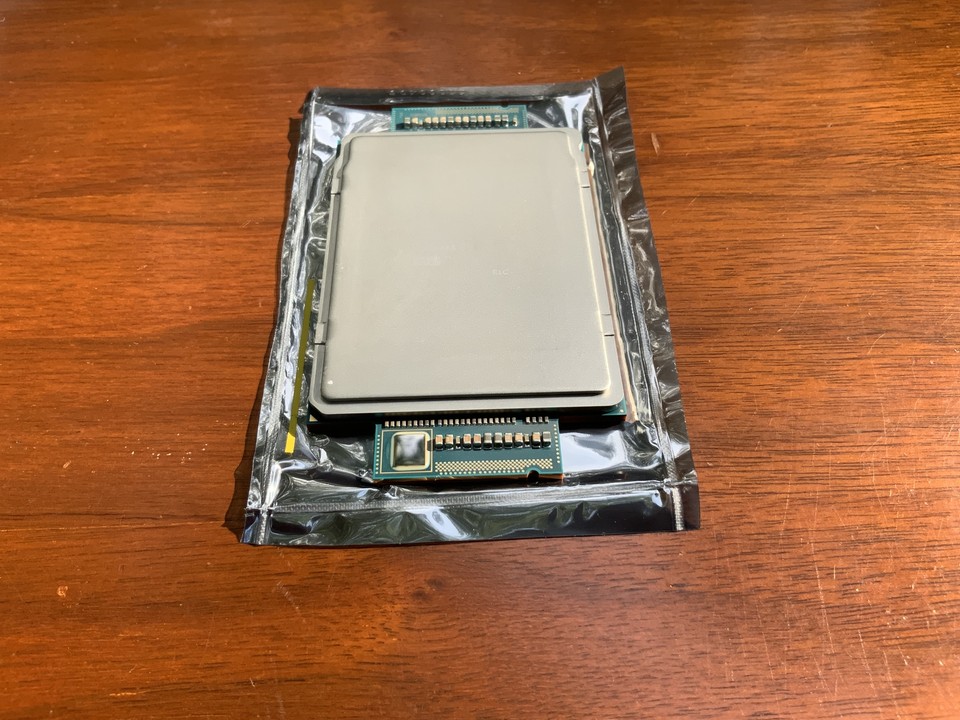 Intel Xeon Max 9480: 56C, 3.50GHz, 64GB HBM2e, 112.5 L3 cache, AI ...