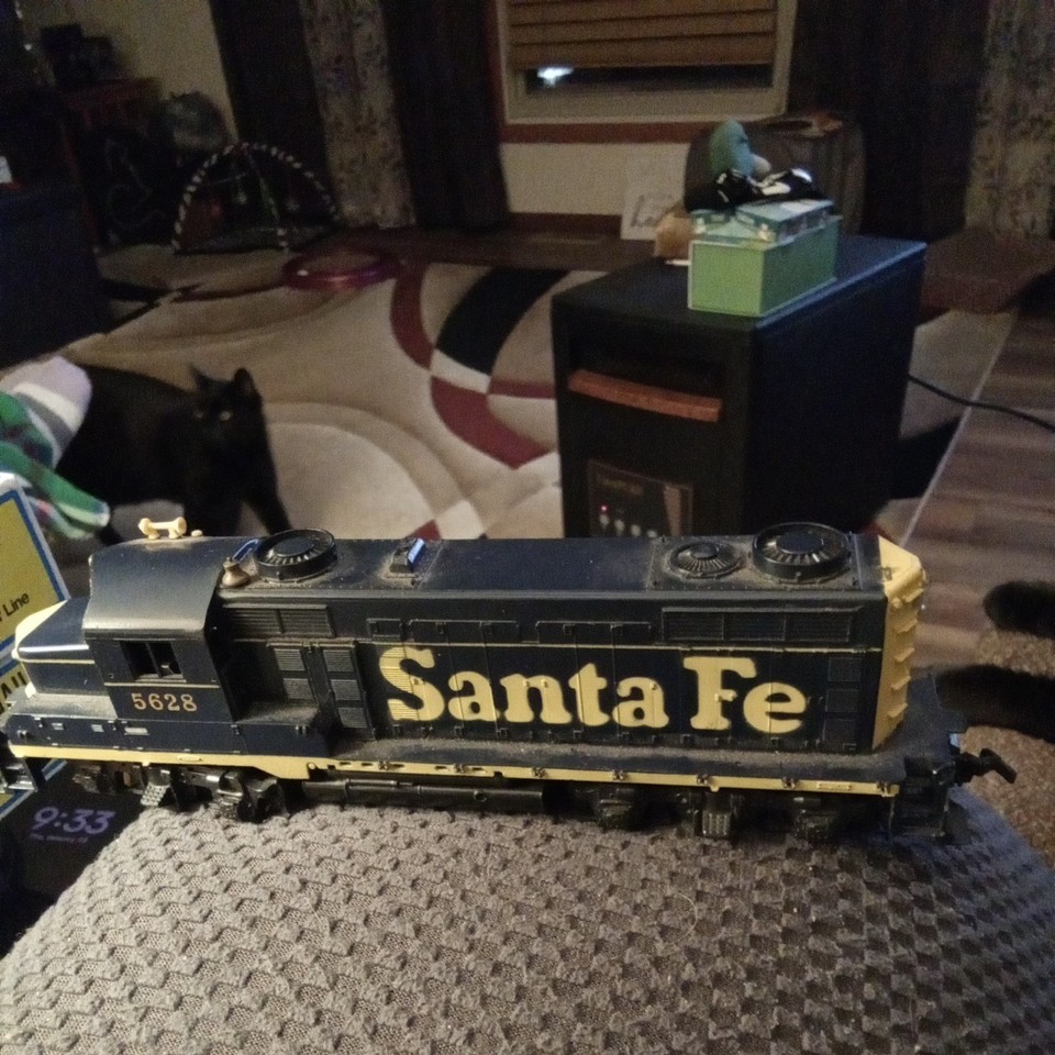 Vintage Tyco HO Scale Santa Fe Train Engine #5628-tested see ...