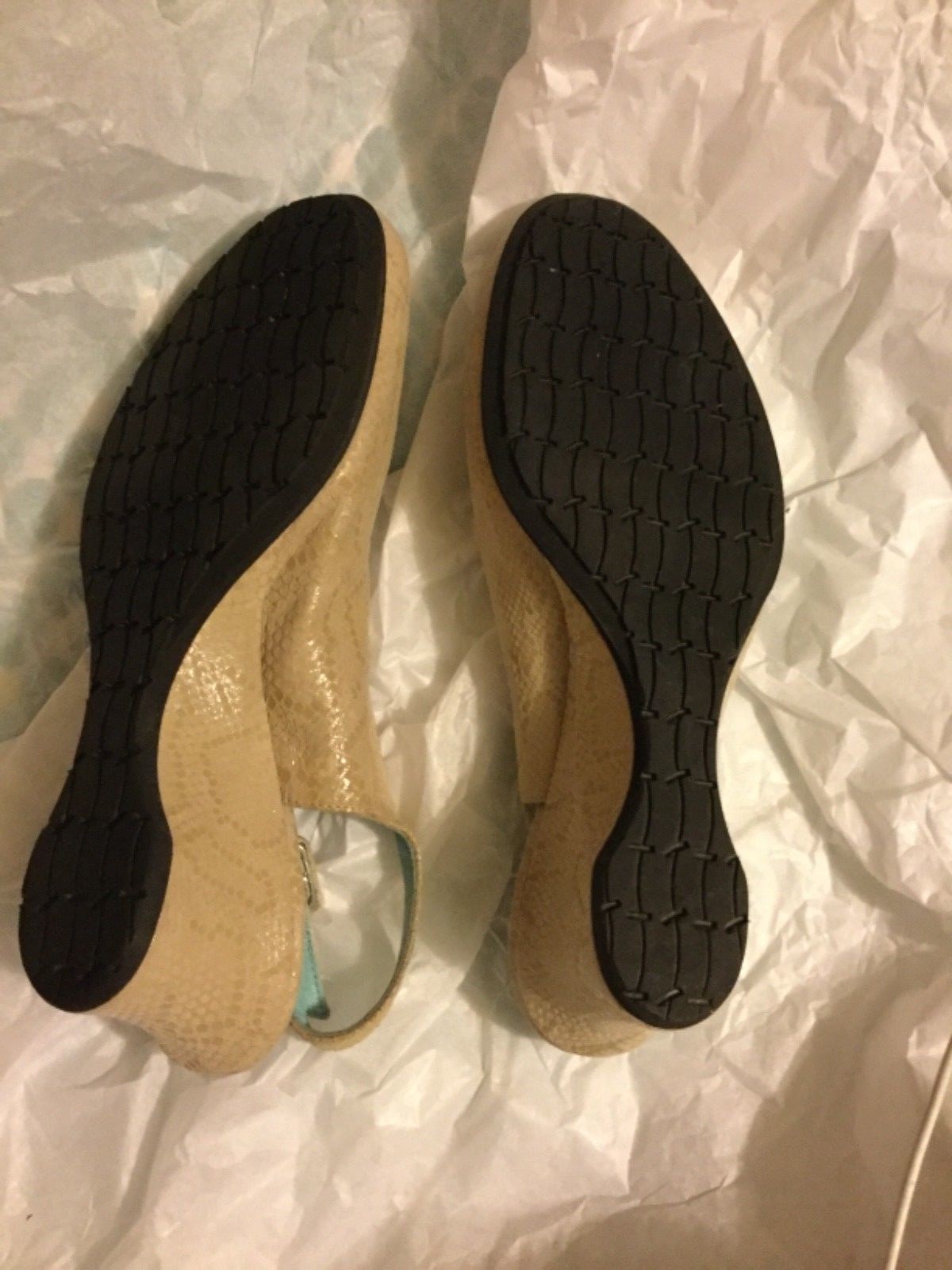 EXCELLENT CONDITION Thierry Rabotin Beige Leather Peep Toe Slingback ...