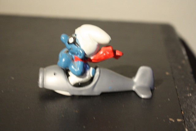Smurfs 40222 Airplane Smurf Plane Pilot Vintage Figure Toy PVC 1981 ...