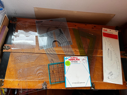 Large Lot Fiskars Oval Circle Cutter Guide Quilting Templates Hexagon ...
