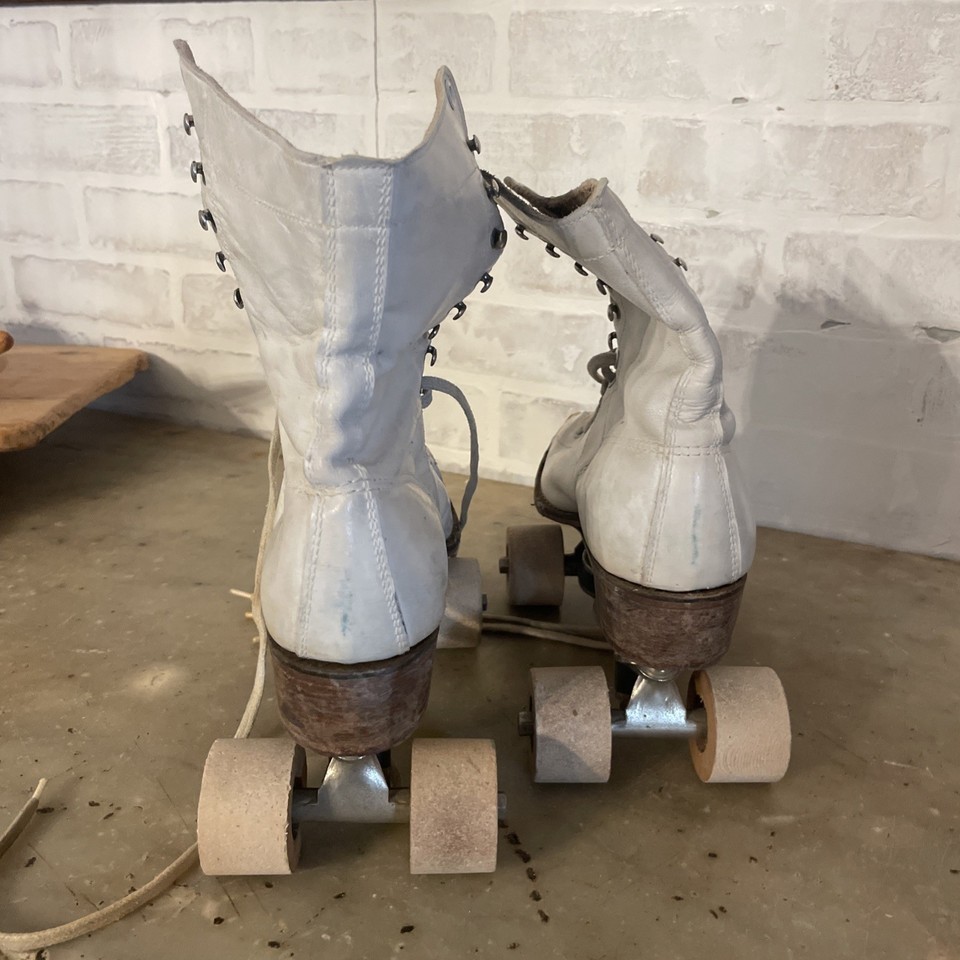 1950s Vintage Hyde Leather Roller Skates Chicago Wood Wheels Size 7 | eBay