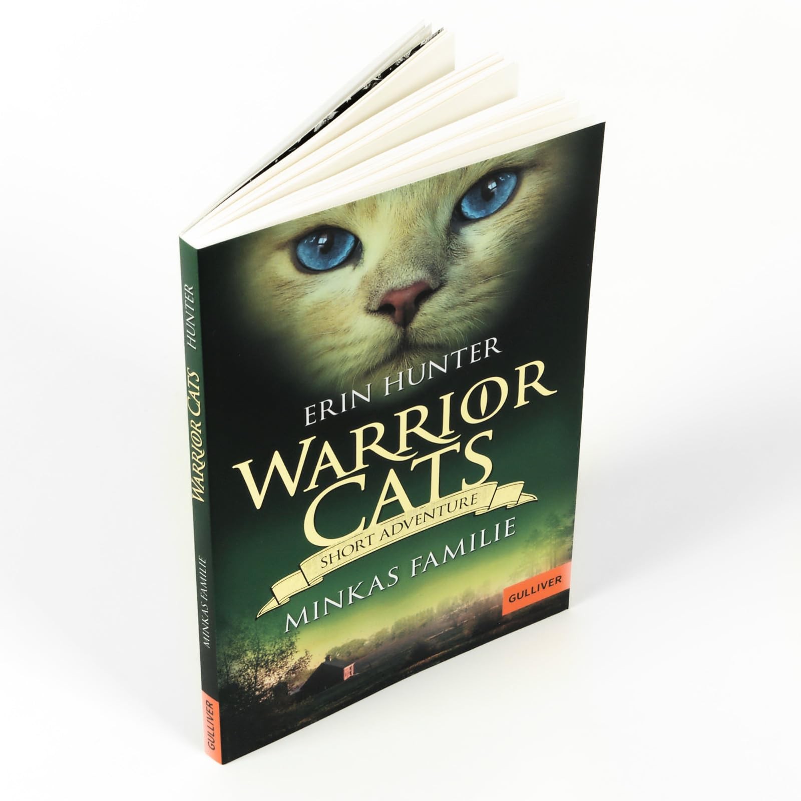 Erin Hunter Warrior Cats - Short Adventure - Minkas Fami (Paperback ...