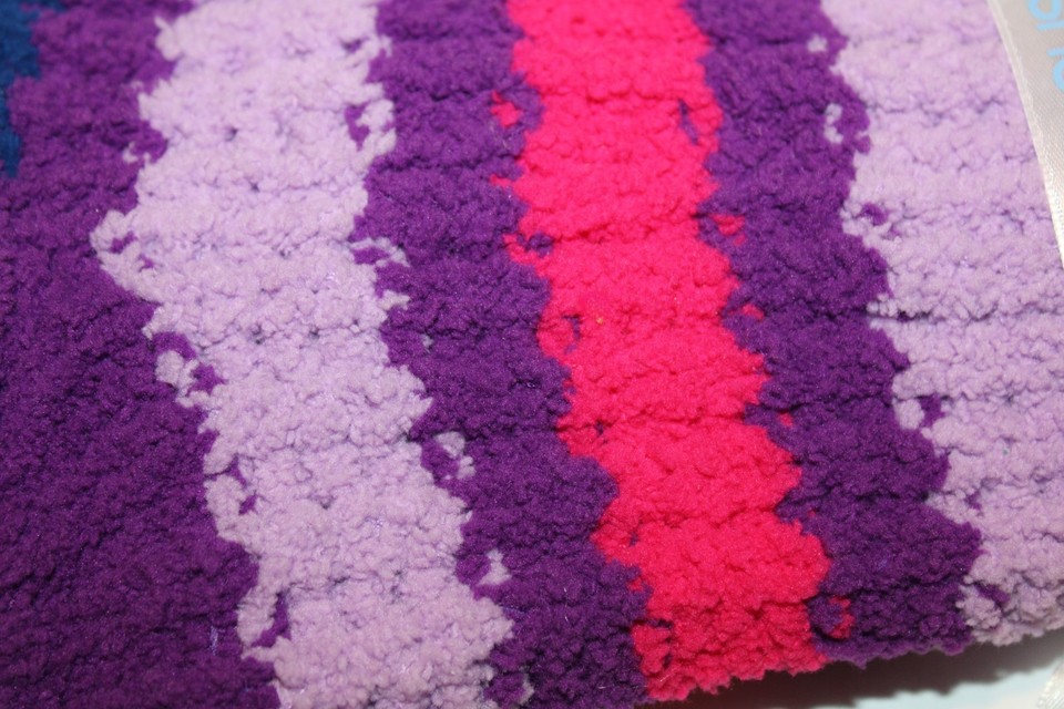Snoozies Slumber Sleepers Chenille Yarn Slipper Socks Infused w Shea ...