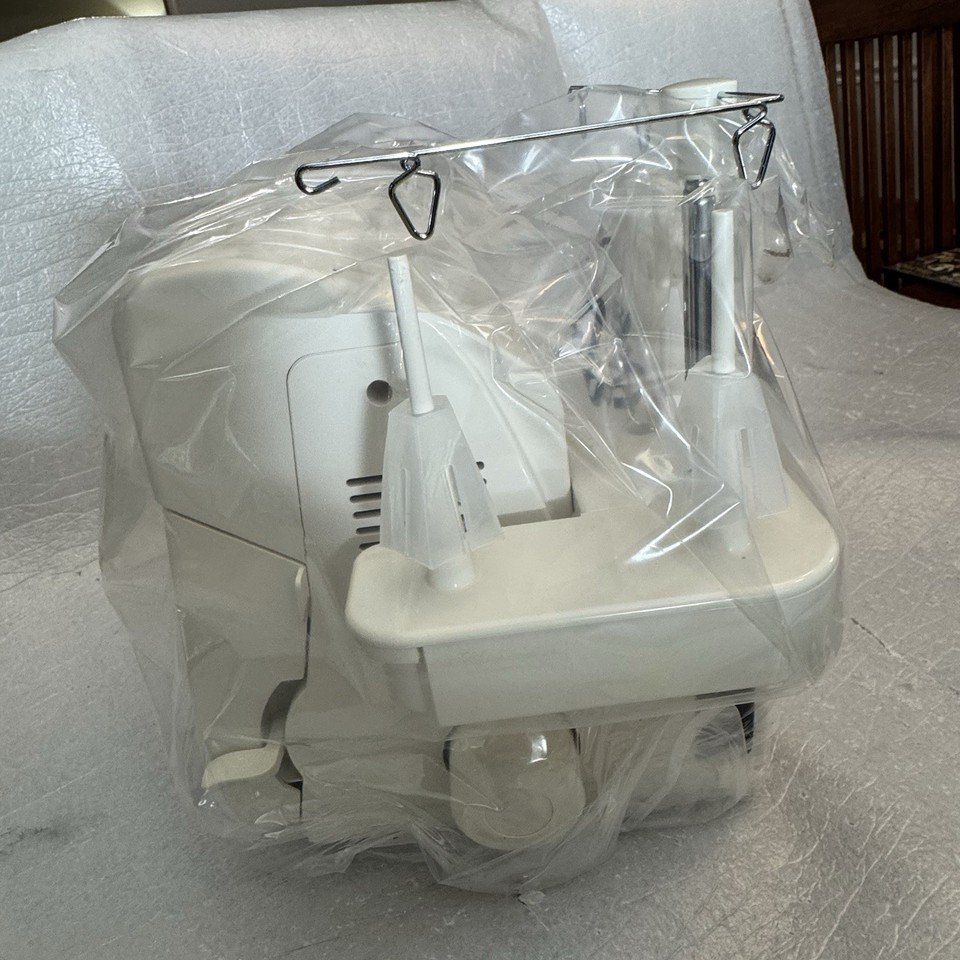 Baby Lock Imagine BLE1AT Serger Machine NEW | eBay