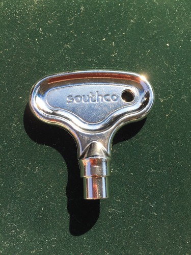 Southco 7mm #4 Triangle Barrel Key RV Camper Motorhome Hood Door Lock ...