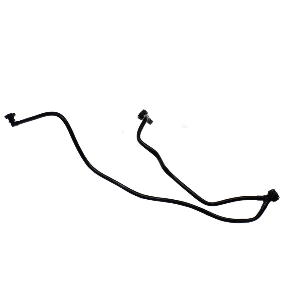 2465010325 Upper Radiator Overflow Hose Pipe For Mercedes-Benz CLA250 ...