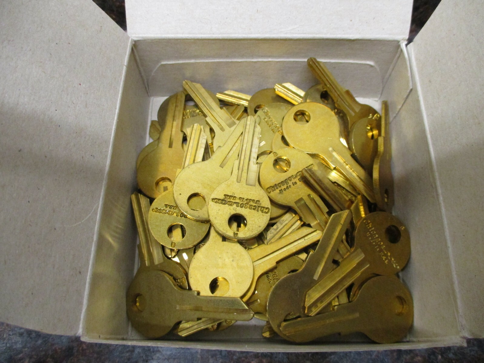 BOX OF 50 NEW DK-9 Chicago Key Blanks For Chicago Locks FREE SHIPPING ...