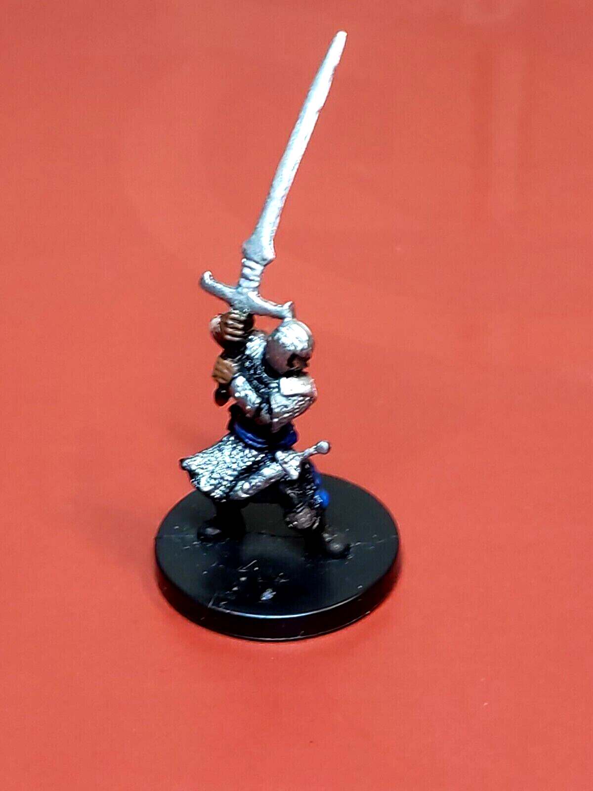 D&D Mini - HUMAN DRAGONSLAYER #4 (Archfiends - AN AWESOME FIGURE / VHTF ...