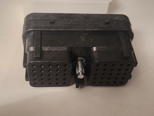 DEUTSCH DRC26-50S01 Rectangular Connector Housing for Automotive Use | eBay