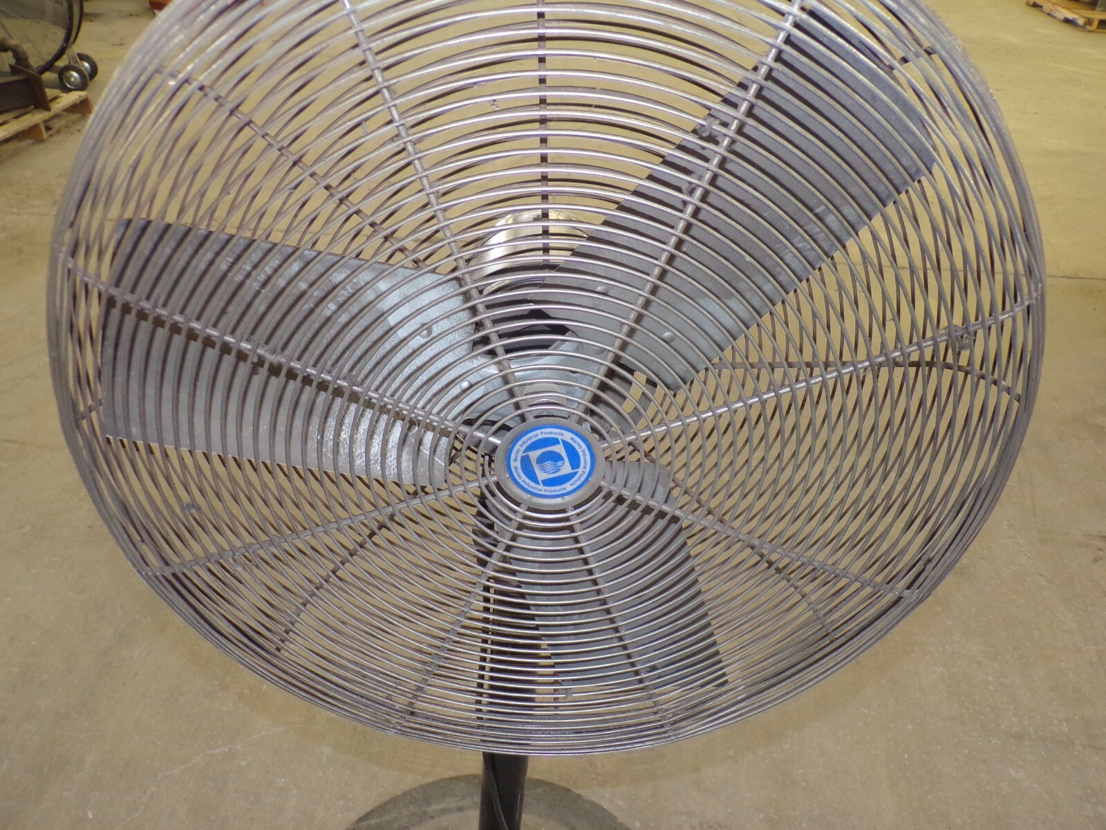 MARLEY INDUSTRIAL FAN, 24ACHA, 24" BLADE, 2.2 AMPS, 60" HEIGHT, 28 ...