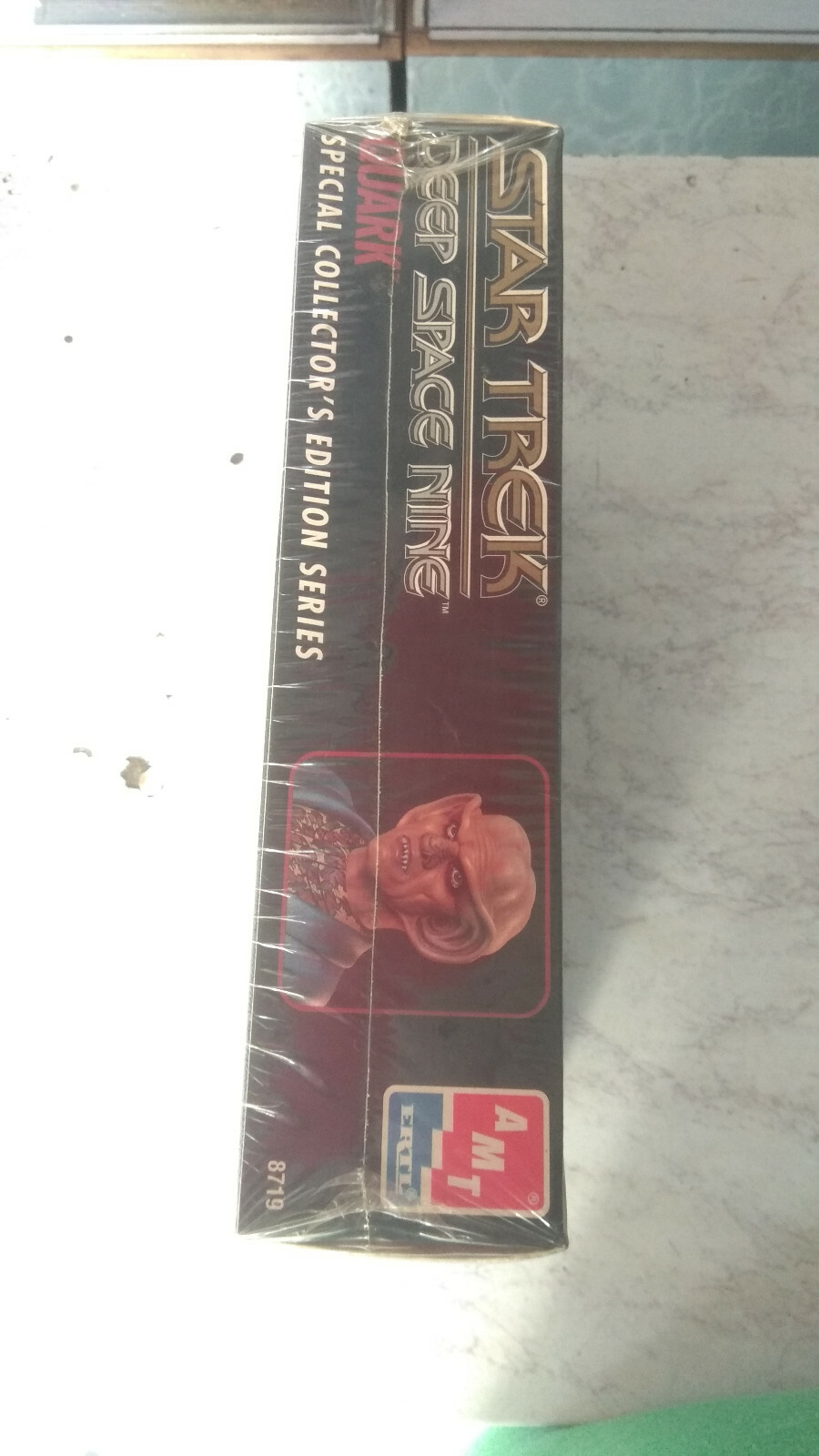 AMT MODEL Star trek Quark 8719 | eBay