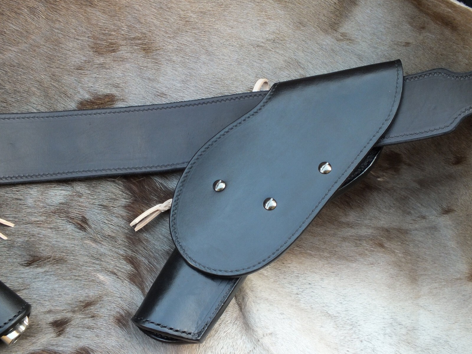 Left and Right Revolver Cross Draw Holsters Belt Revolver Holster Belt ...