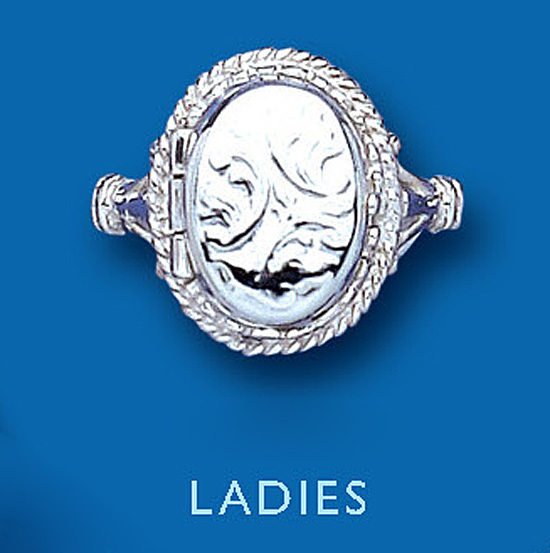 Ladies Sterling Silver Oval Locket Ring (inserts for 2 photographs ...