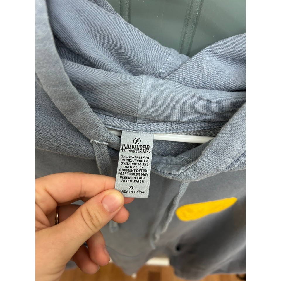 Old Row Hoodie Sweatshirt XL Blue Yellow Graphic Pullover Athleisure ...