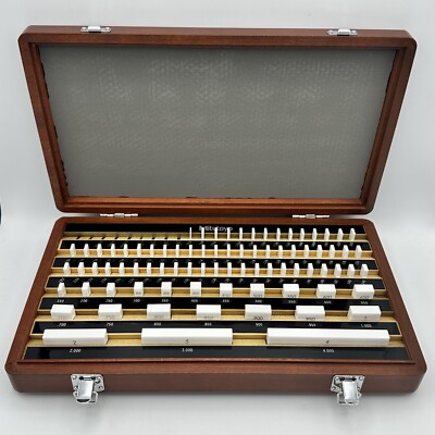 MITUTOYO 516-303 Rect. Ceramic 81 Pc CERA GAGE BLOCK SET, Grade 3, Set ...