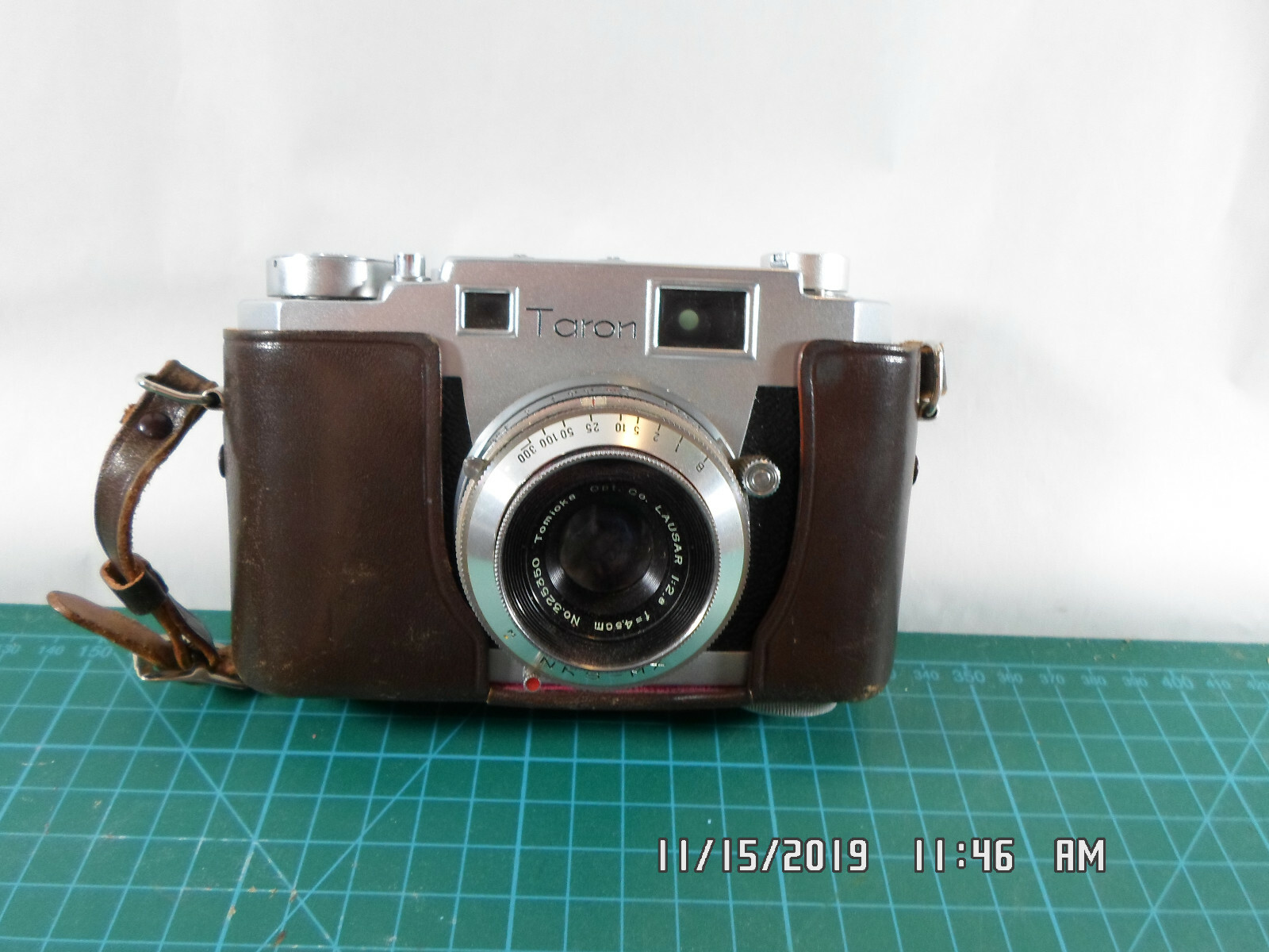 Taron 35 Film Rangefinder Camera with rare Tomioka Opt. Co. "Lausar ...