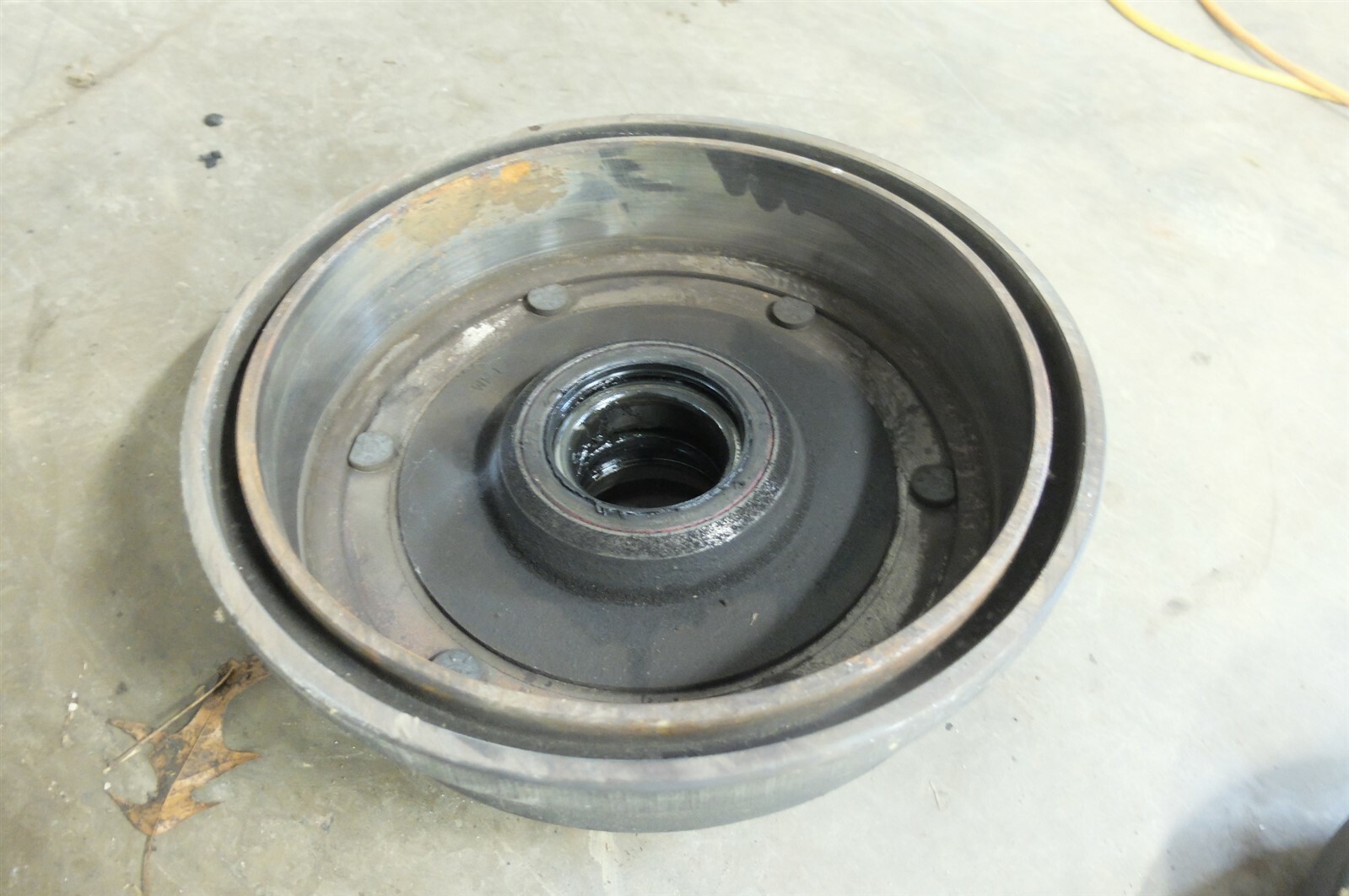 Hyster E55 XM2-33 Fork Lift Forklift brake drum hub wheel rim mount | eBay