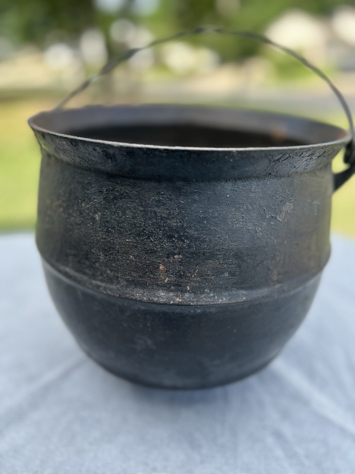 Large Antique Cast Iron 3 leg Cauldron 9” Gypsy Witch Pot Lard Kettle ...