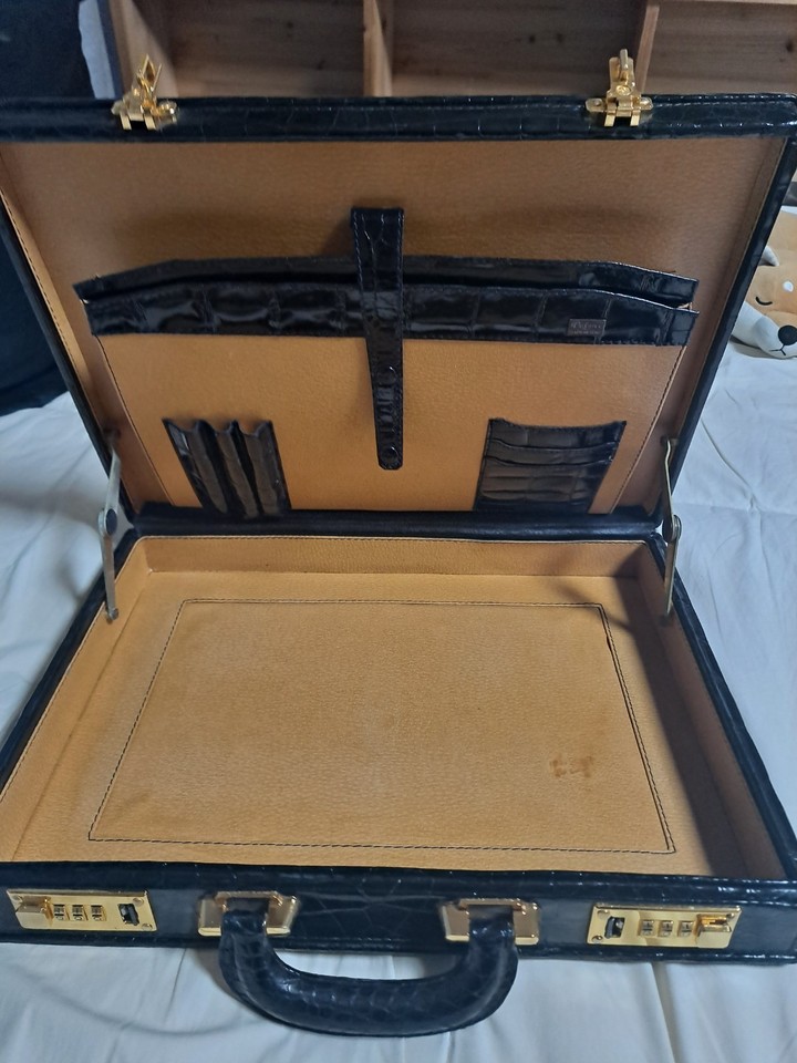 $18000 genuine Crocodile attache case briefcase Black | eBay