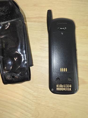 Qualcomm QCP-860 - Cellular Phone - UNTESTED - Physically In good ...