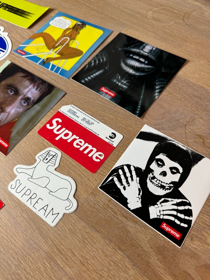 Supreme stickers lot - scarface, mta card, sphinx , motion , box logo ...