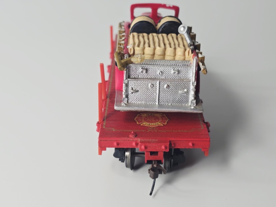 Hawthorne Village - Ho - Fire Fighters Flatcar With Fire Engine | eBay