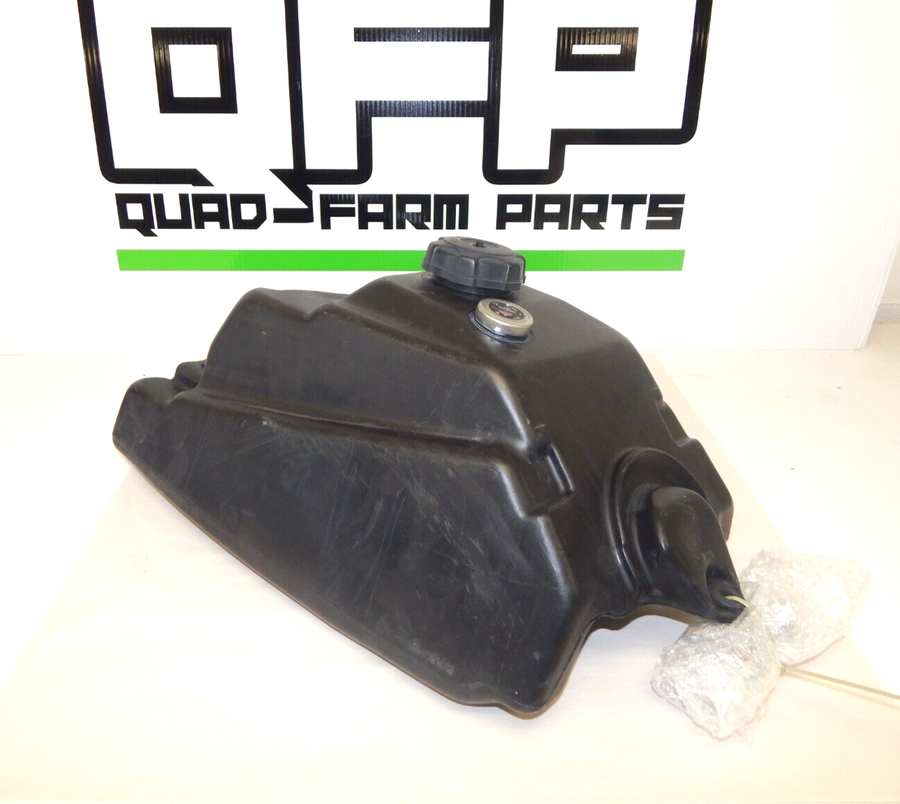 Kawasaki Bayou 400 4x4 (KLF400 B1-B7) 1993-1999 51073-1021 Fuel Tank | eBay