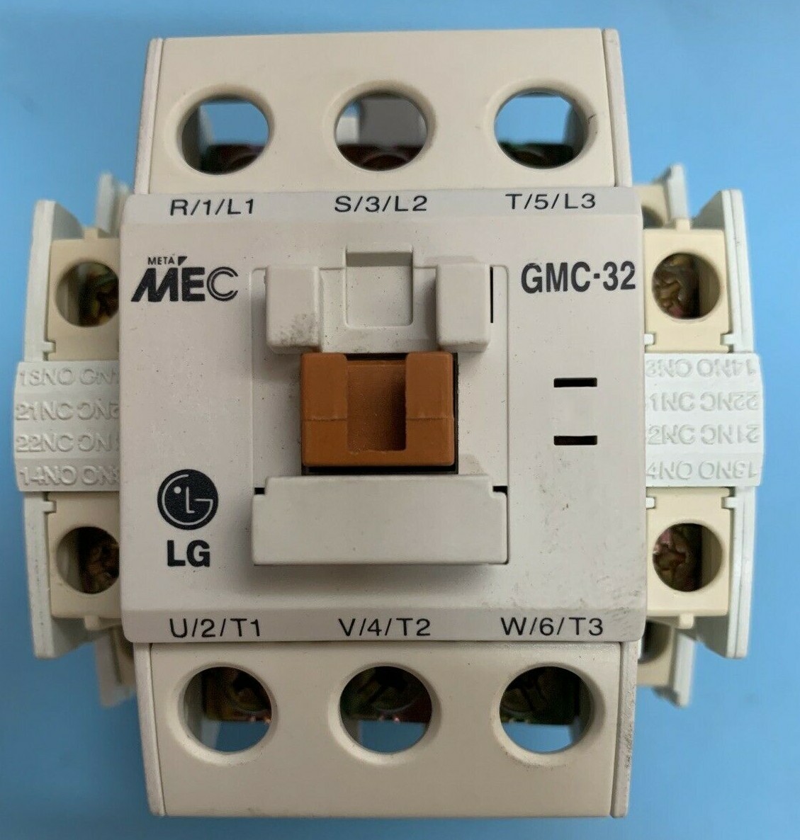 GMC-32 Contactor , 3-Pole, META MEC Series By LS Industrial Systems ...